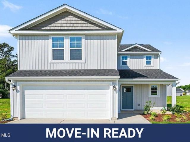 102 Baxley Dr, Dunn, NC 28234