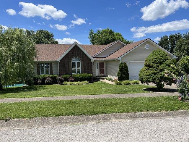102 Beechwood Dr, Richmond, KY 40475