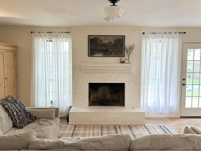 102 Bryn Mawr Lane