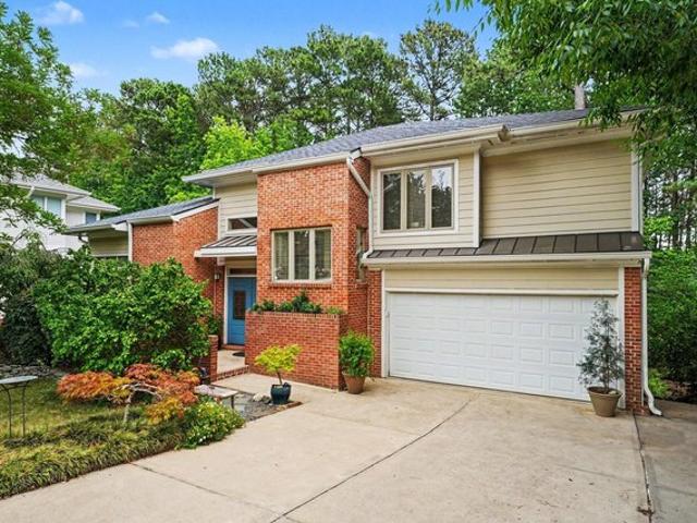 102 Bradwyck Dr, Cary, NC 27513