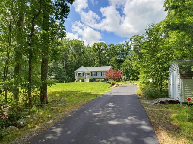 102 Bramble Bush Road