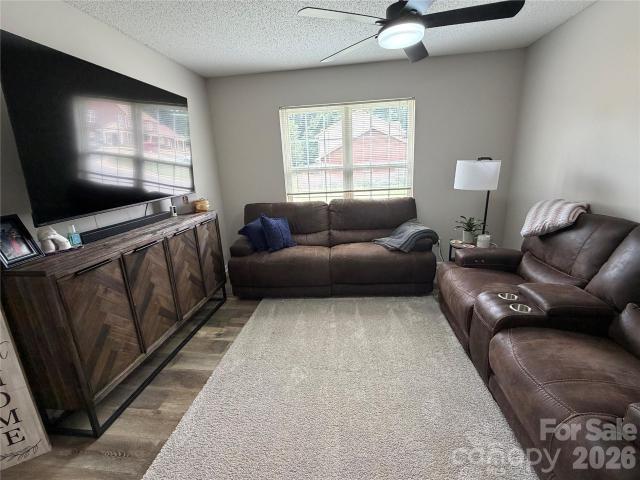 102 Brandywine Drive NE # #R6