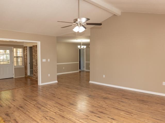 102 Brian Dr, Crestview, FL 32536 | MLS #1000 | Compass