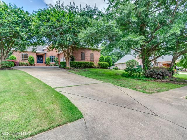 102 Brighton Lane
