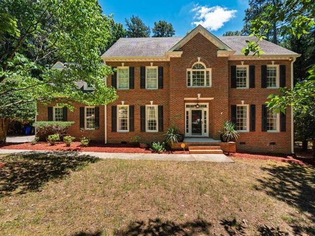 102 Buck Taylor Trl, Chapel Hill, NC 27516