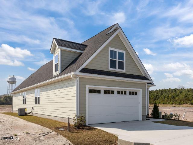 102 Golden Finch Drive