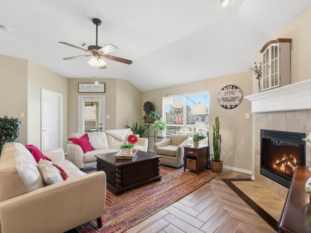 102 Golfview Ct, Montgomery, TX 77356 | MLS #30245 | Compass