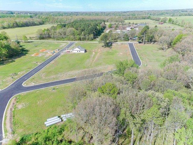 102 Gordo Dr, Brookland, AR 72417
