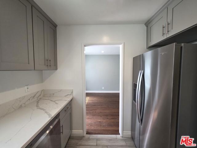102 Gaviota Avenue 106