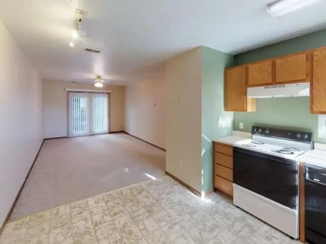 102 Gables Pl, Bridgeport, WV 26330