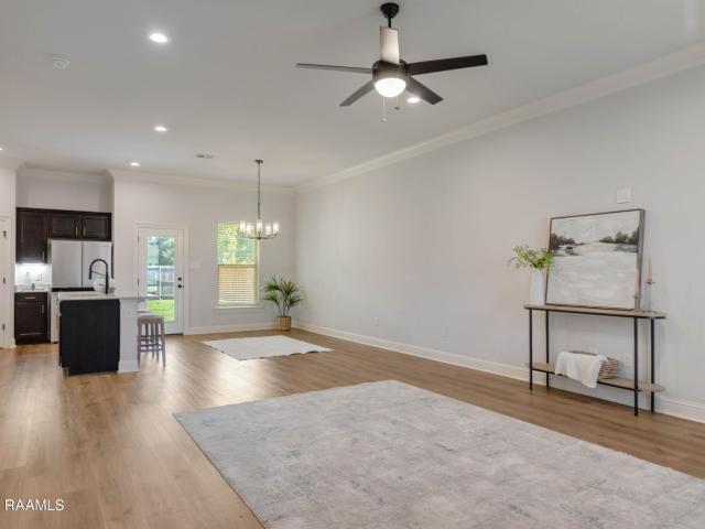 102 Gilded Ln, Broussard, LA 70518 | MLS #RA2600003 | Compass