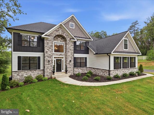 102 Dolittle Farm Rd