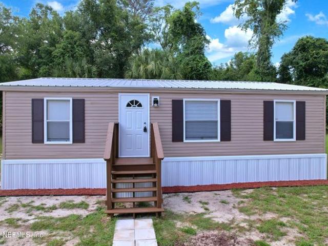102 Dalton Ct, Satsuma, FL 32189