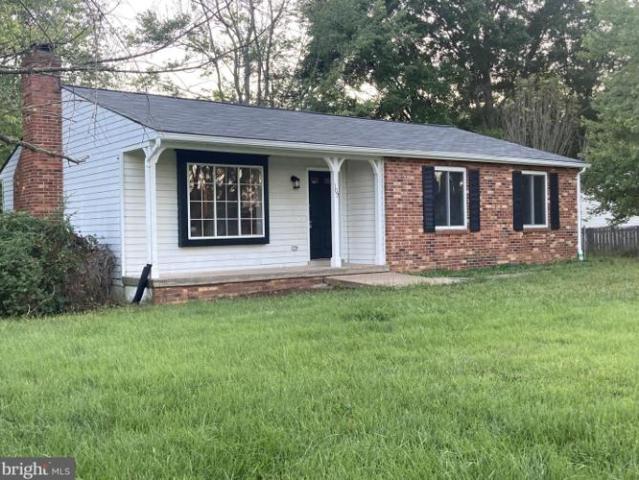 102 Debra Dr, Stafford, VA 22556