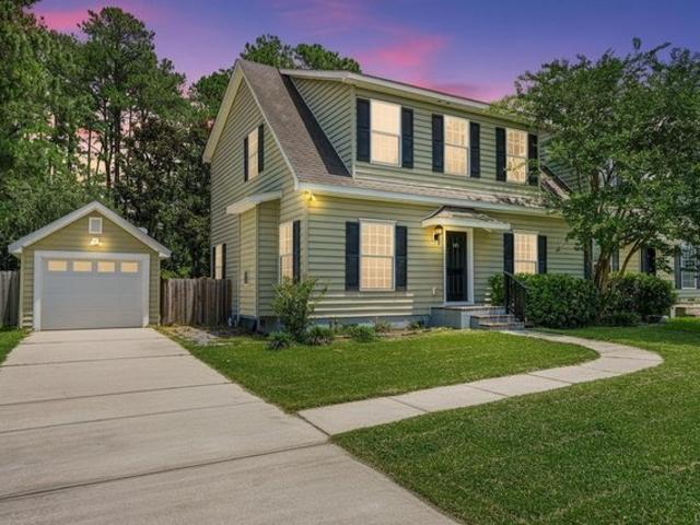 102 Dream St, Summerville, SC 29483