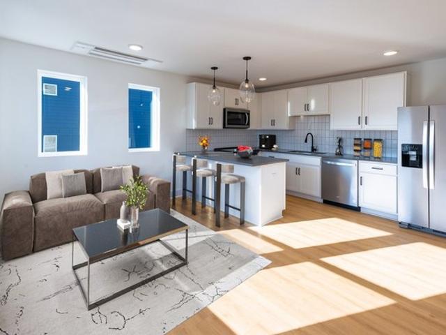 102 Duke St Apt 8, Nashville, TN 37207