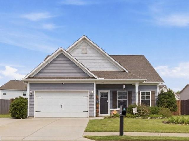 102 Dunsborough Dr, Simpsonville, SC 29680