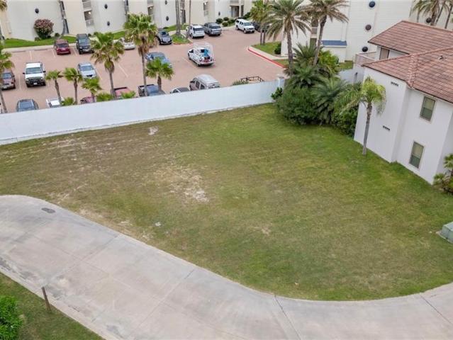 102 E Villa Doce Drive E