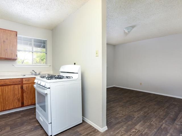102 E Cheryl Dr, Unit 2, San Antonio, TX 78228 | MLS #1945