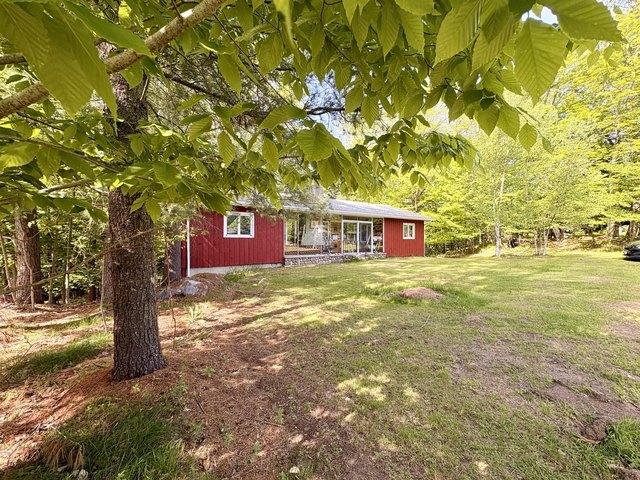 102 Edward St, Saranac Lake, NY 12983