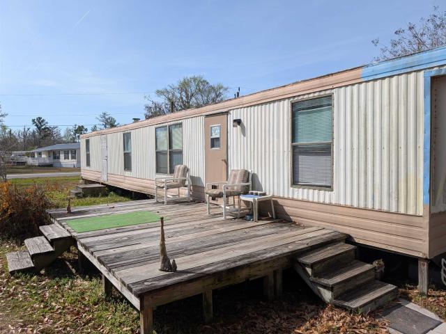 102 Edgewater Rd, Satsuma, FL 32189 | MLS #260911