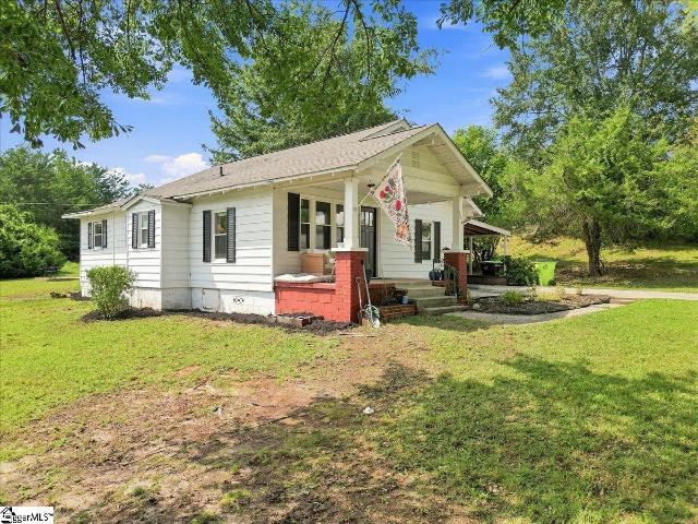 102 Edgewood Avenue