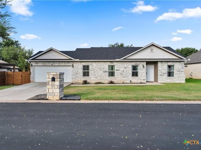 102 Fox Cir, Burnet, TX 78611