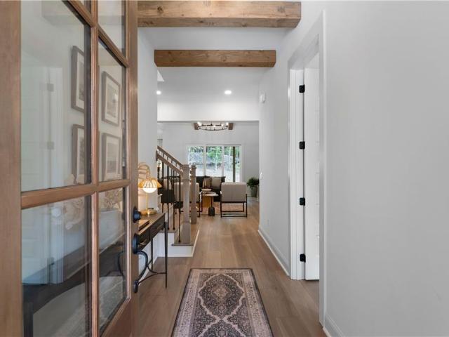102 Fort Gibson Court
