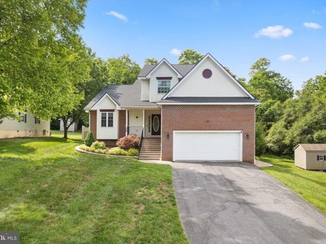 102 Fortress Dr, Winchester, VA 22603
