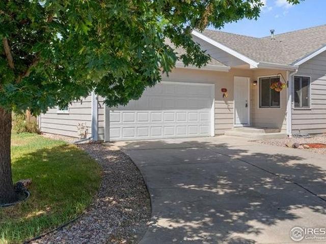 102 Fossil Ct W, Fort Collins, CO 80525