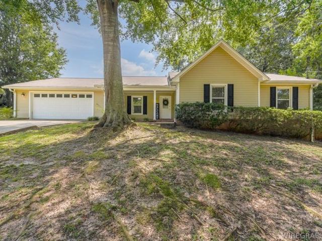 102 Fieldbrook Dr, Enterprise, AL 36330