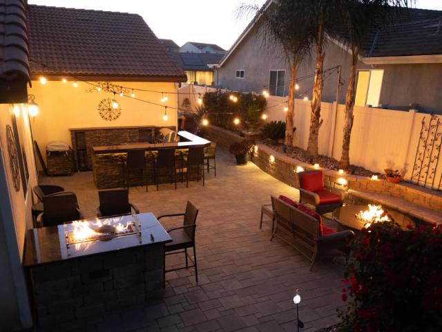 102 Knoll Crest Drive