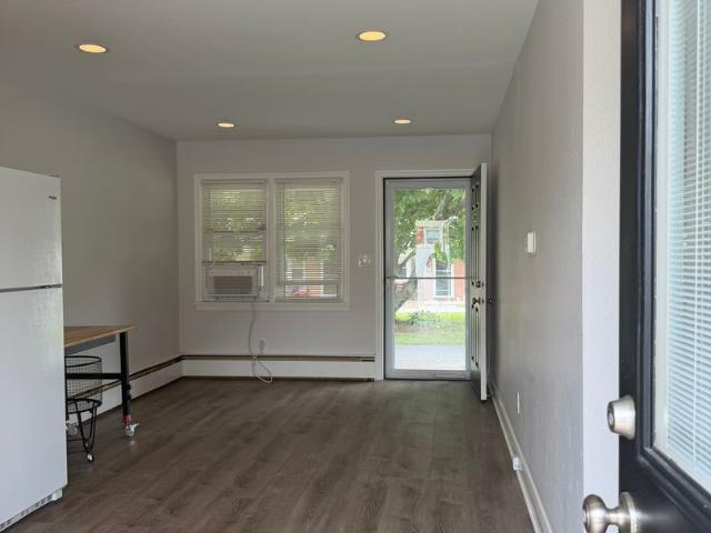 102 Kelly LLC