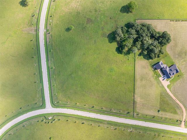 102 Hartfield Meadow Ln, Round Top, TX 78954 | MLS #21925