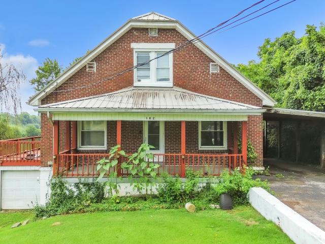 102 Harvey Avenue