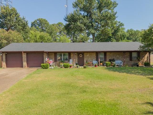 102 Heston St, Longview, TX 75604