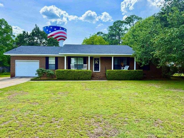 102 Highpoint Dr, Andalusia, AL 36420