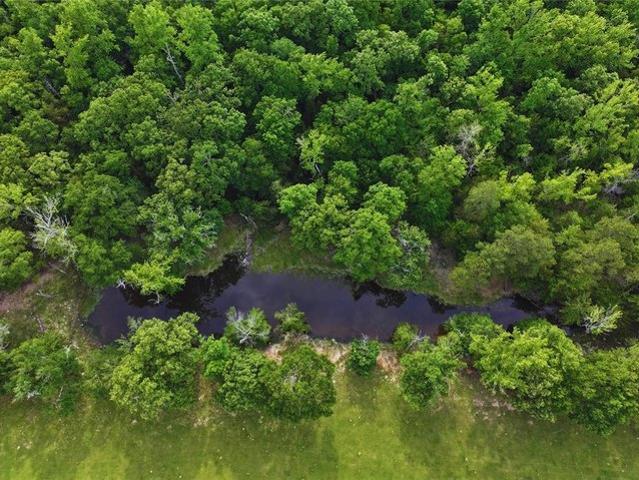 102 Hills Creek Trl, Broken Bow, OK 74728