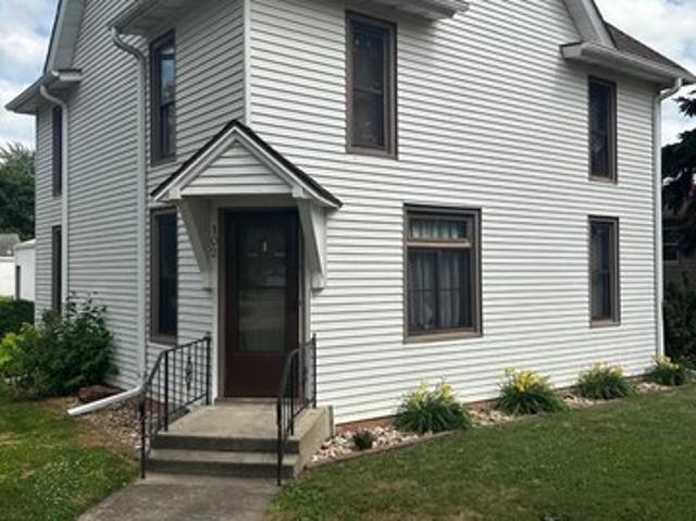 102 Iowa St, Cylinder, IA 50528