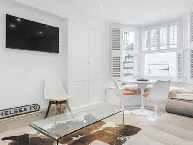 102 Ifield Road, Lot's Village, London, SW10 9AS, United Kingdom | 2 bed townhouse for rent #164003437 | Rentberry