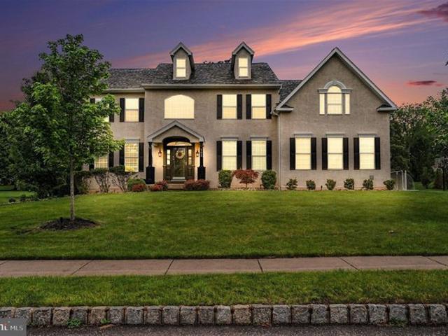 102 Ithan Ln, Collegeville, PA 19426
