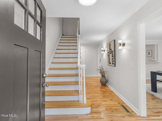 102 James Creek Road