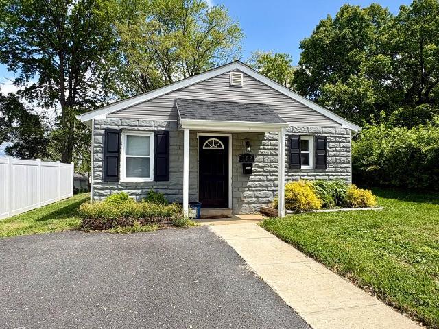 102 Oval Cir, Wilmington, DE 19801 | MLS #DENC2102