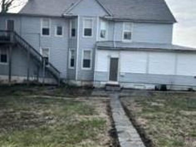 102 Overlea Baltimore, MD 21206