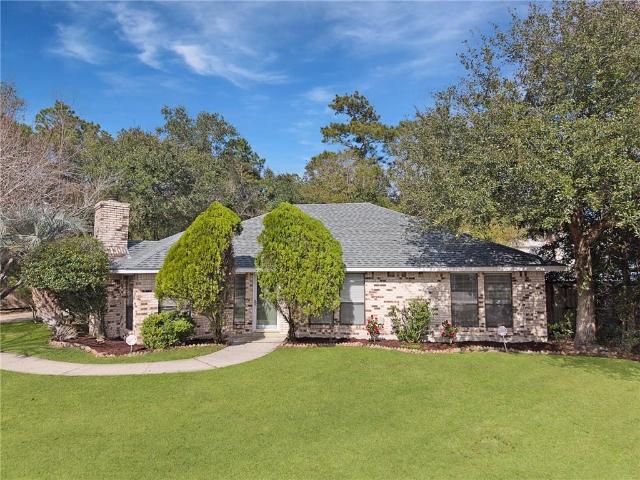 102 Lake Deste Drive