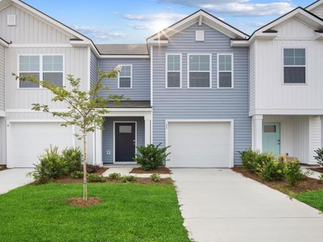 102 Lakeside Ln, Rincon, GA 31326