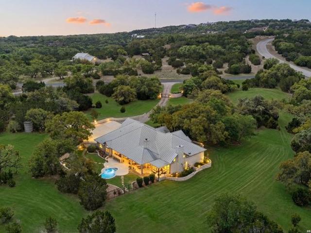 102 Lantana Holw, Boerne, TX 78006