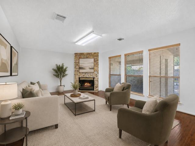 102 Lissa Lane