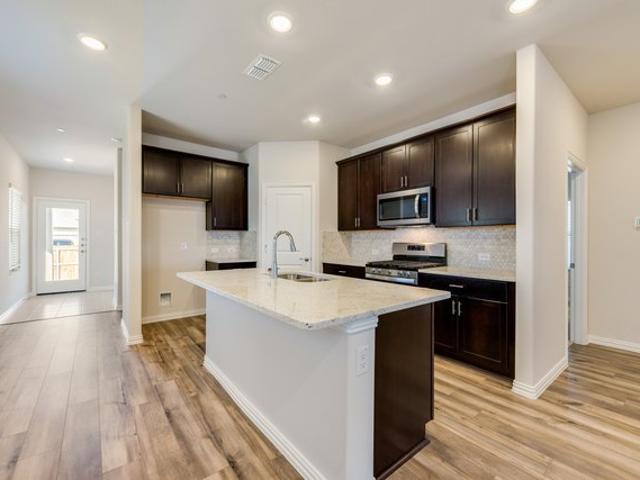 102 Monarch Way, Wylie, TX 75098
