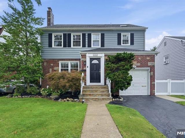 102 Mortimer Ave, Rutherford, NJ 07070
